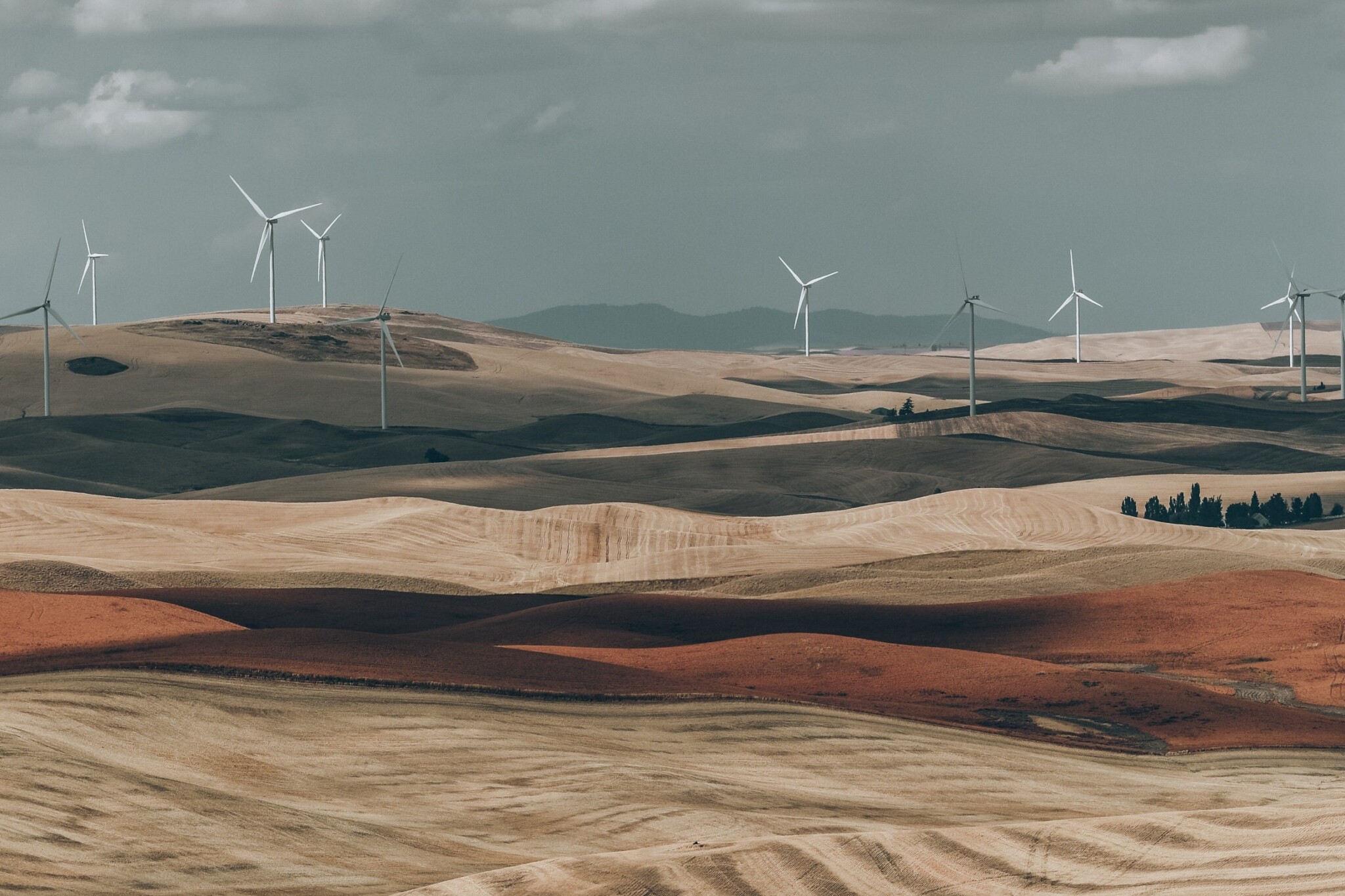 Top 8 Benefits Of Using Green Energy - Green Energy Hub